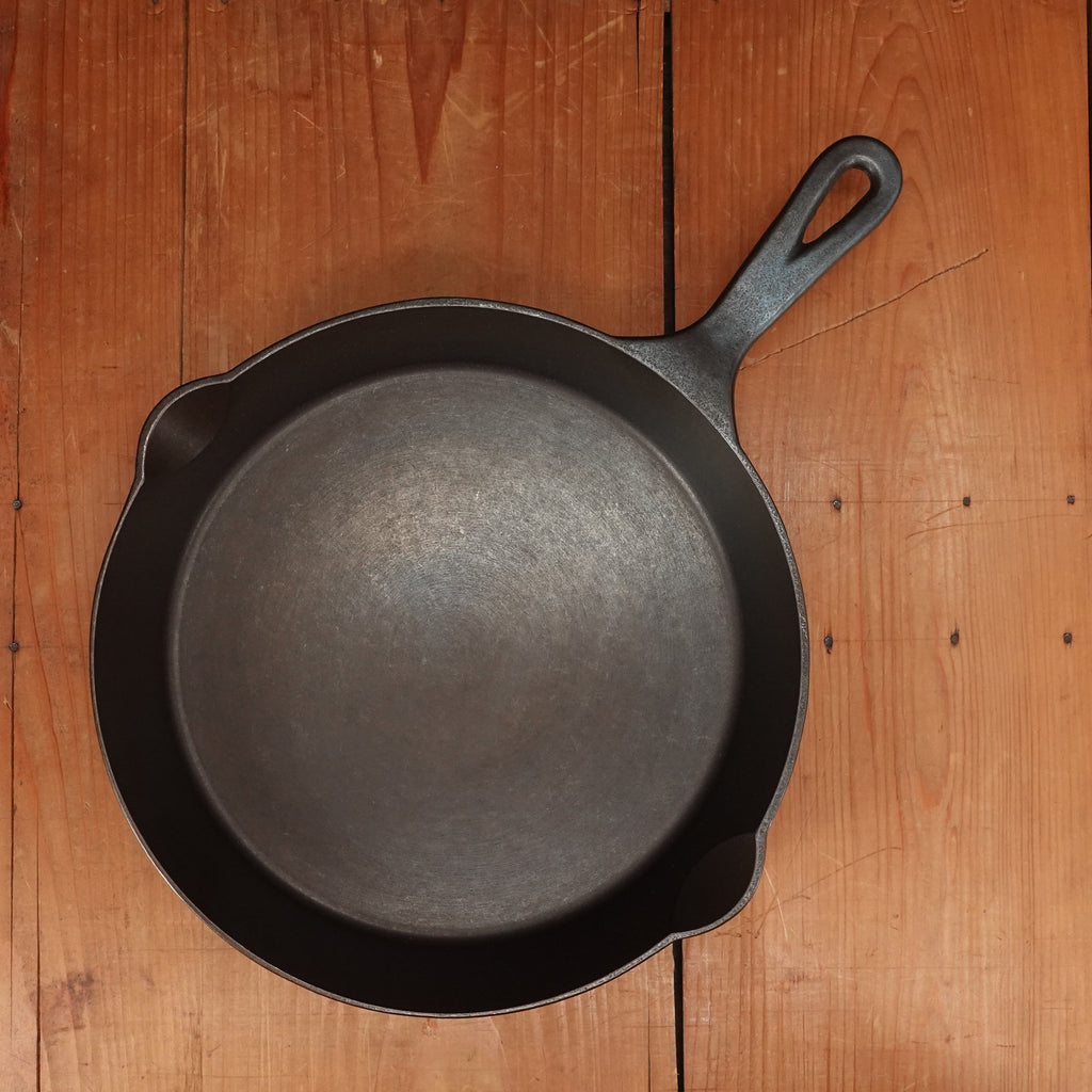Lancaster Cast Iron No. 8 Skillet – Bernal Cutlery