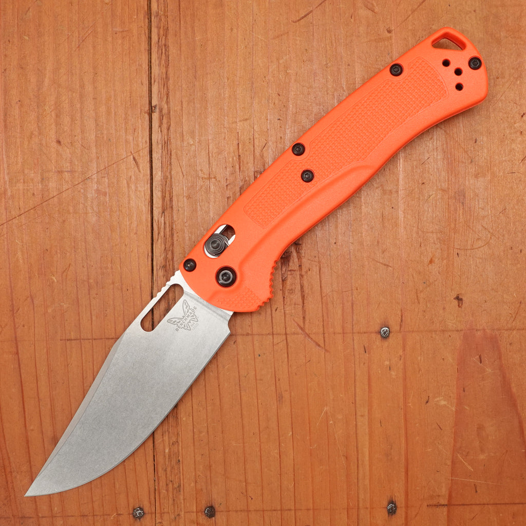 Benchmade 15535 Taggedout Clip Point CPM-154 AXIS Lock Orange Grivory ...
